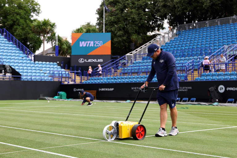 Eastbourne Open 2025 finals day: 24 brilliant crowds pictures on Maya ...