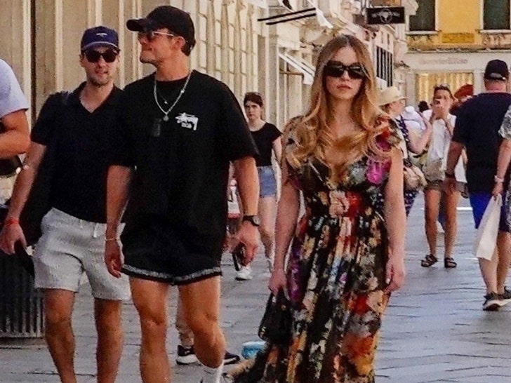 Orlando Bloom Seen on Stroll with Sydney Sweeney After Katy Perry Split