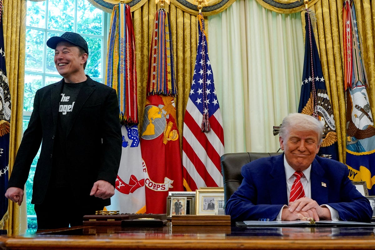 Trump threatens Senate Republicans who defy him as Elon Musk attacks ...