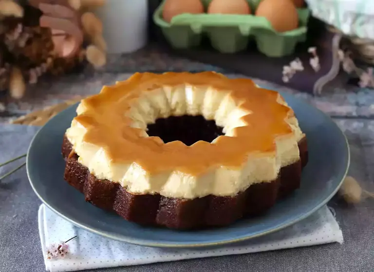 Choco flan, the perfect combination of a soft chocolate cake and a ...