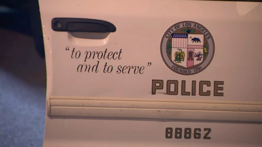 LAPD detectives search for hit-and-run driver that severely injured ...