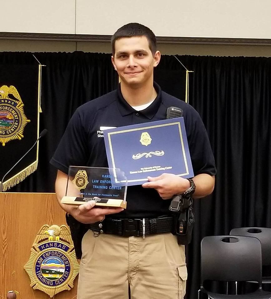 Phillips County Sheriff’s deputy dies, suspect dead after gunfire ...