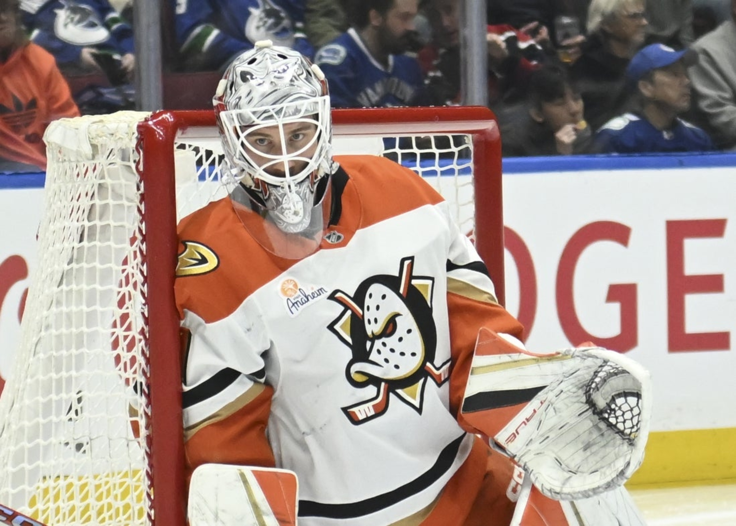 Red Wings acquire G John Gibson from Ducks