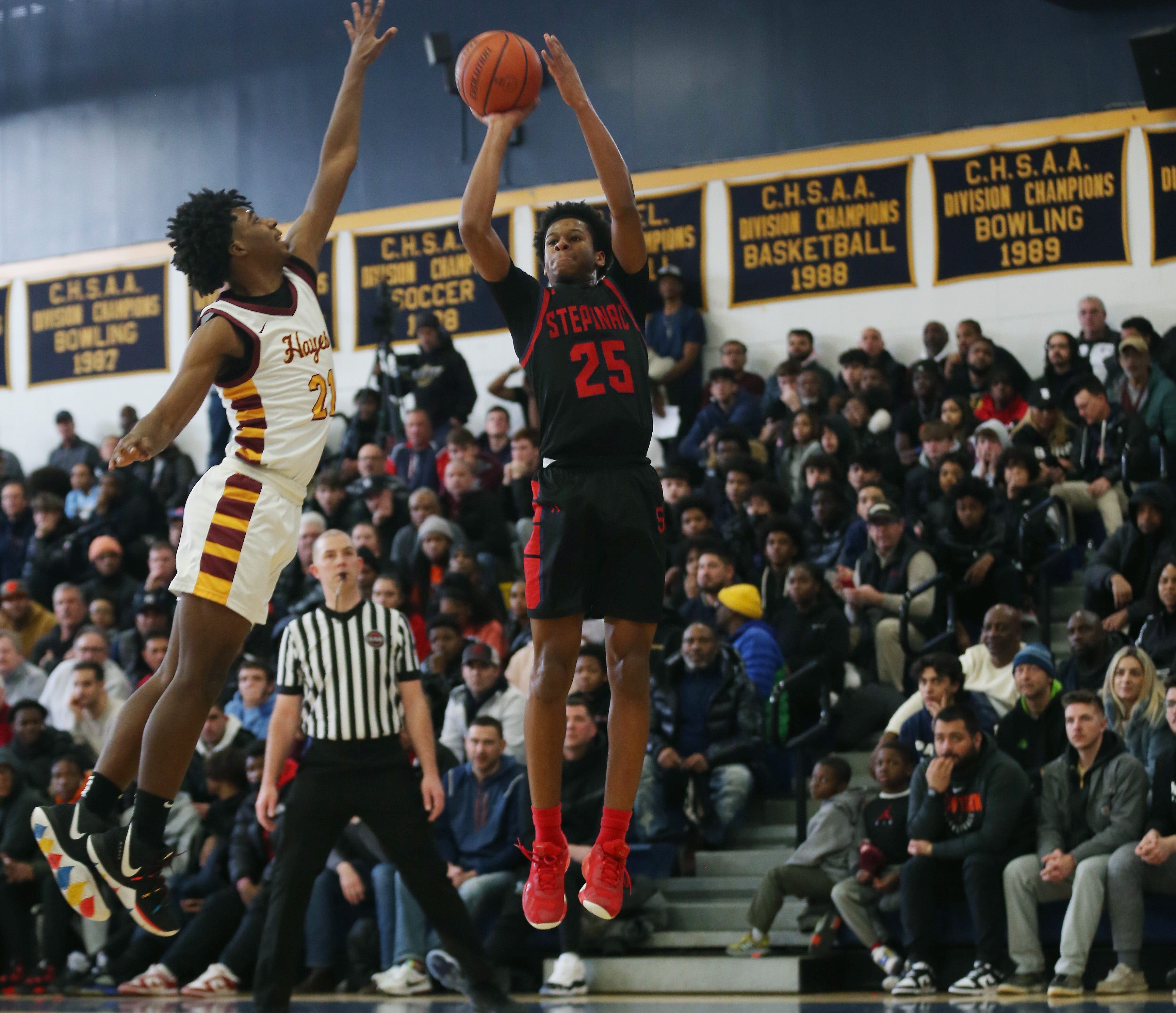 MSU target, 4-star SG Jasiah Jervis picks up offer from Spartans' rival