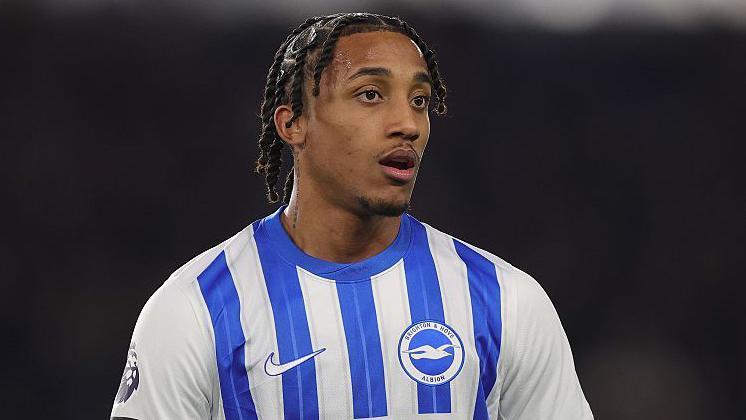 Brighton reject two bids of £50m for forward Pedro