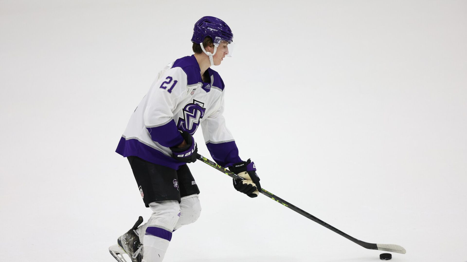 Bruins draft winger Cooper Simpson 79th overall!