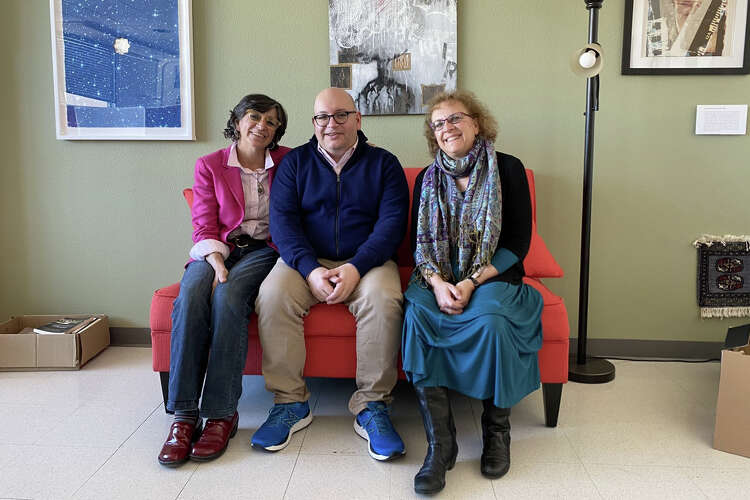 'Vital' space for Iranian Americans closes its doors during uncertain times