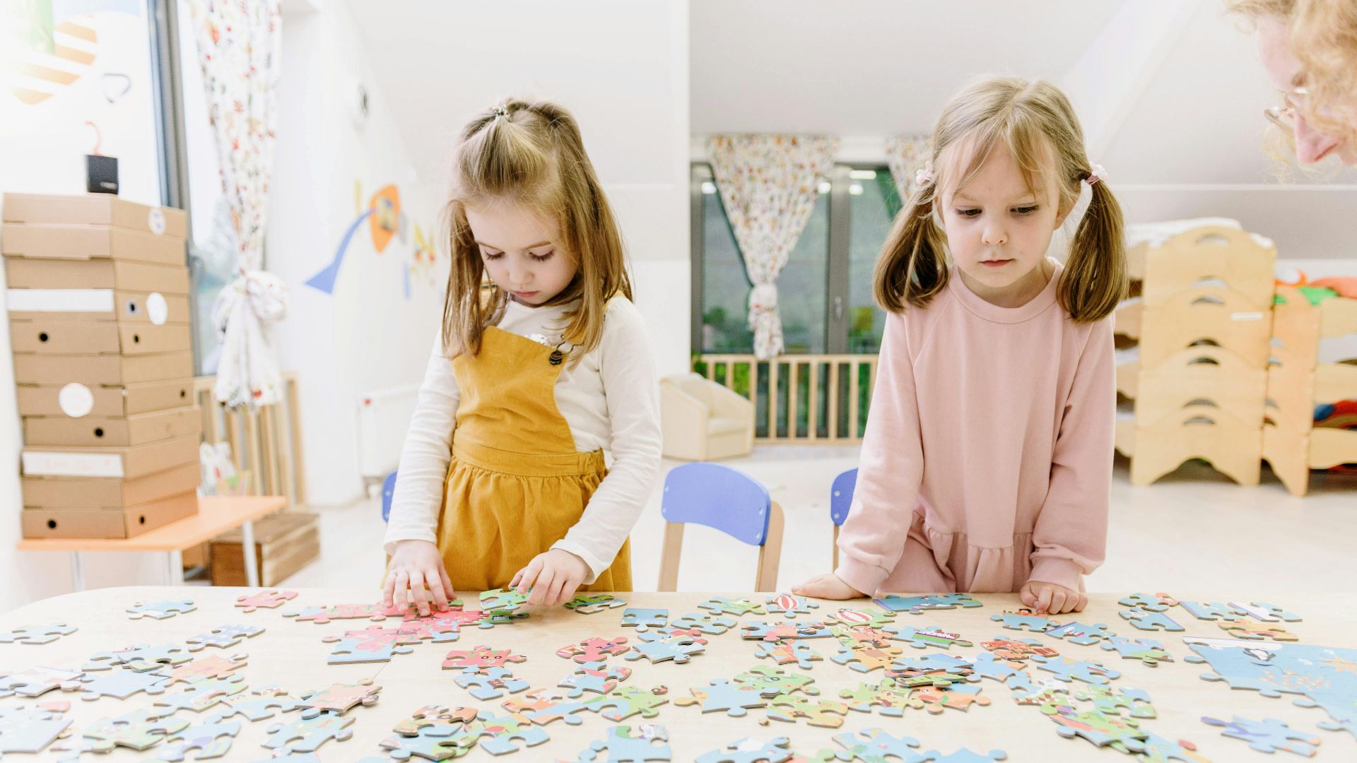 20 passe-temps à proposer à vos enfants pendant qu’ils sont encore jeunes