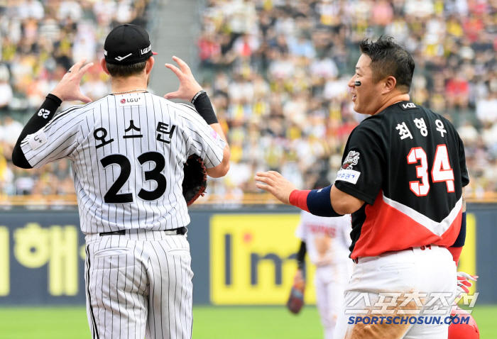 The tiger's energy is scary. Austin, who was born in 1983, admired the ...