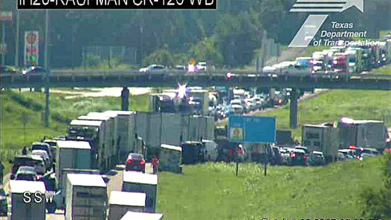 Four dead, 2 critically injured in "horrific" seven-vehicle crash on I ...