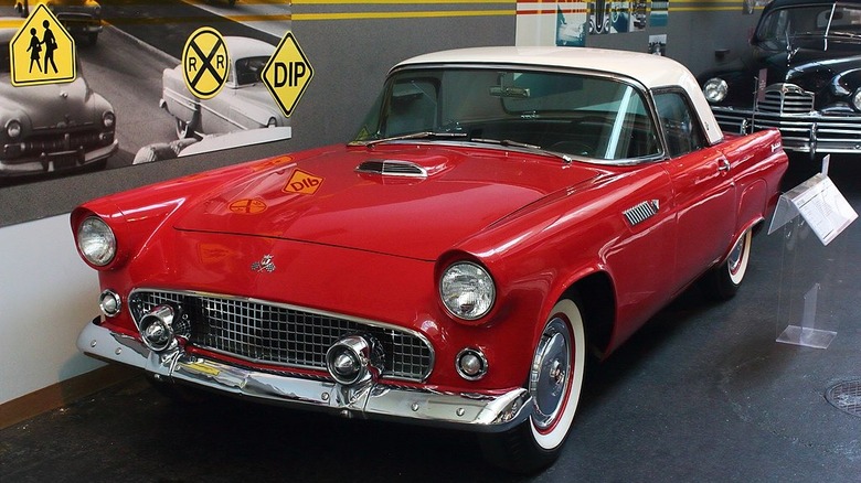 10 Cars In Frank Sinatra's Collection That Prove He Had Great Taste