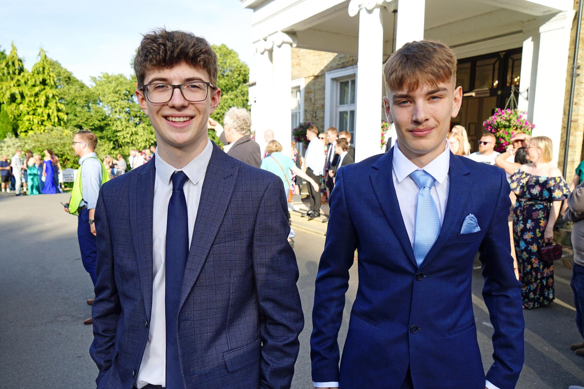 Students at Chesterfield’s Brookfield Community School celebrate on ...