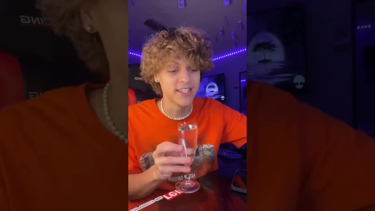 Logan Micke: making a hologram with a smartphone and wine glass