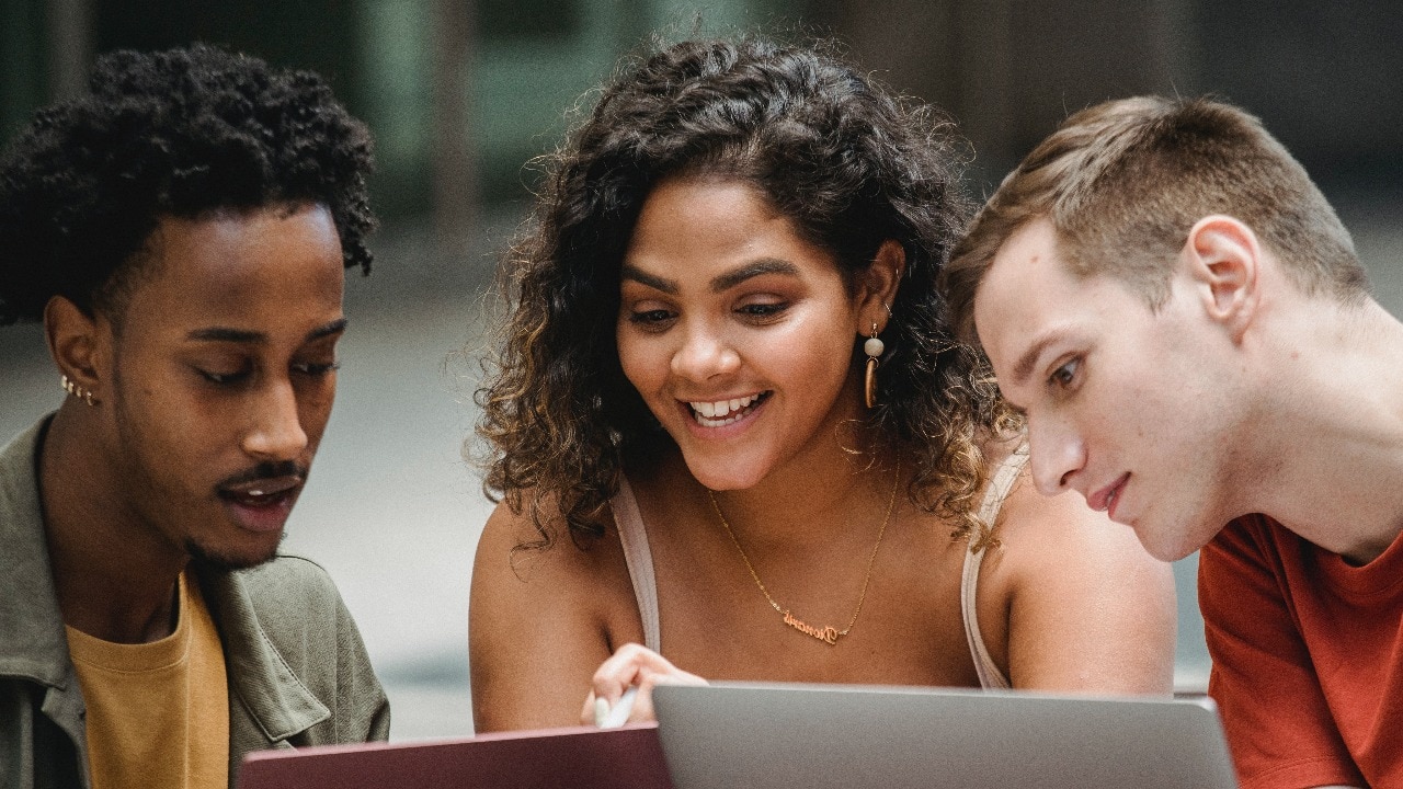 Monash University offers 100% tuition waiver for international students ...