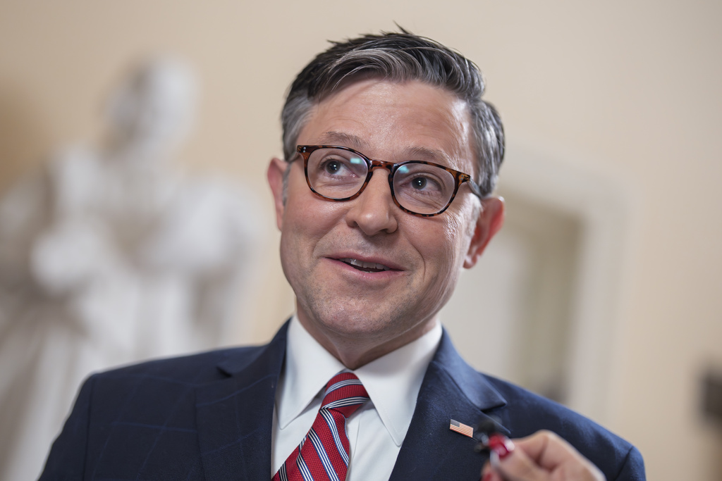 Senate Republicans advance Trump's tax and spending cuts bill after ...