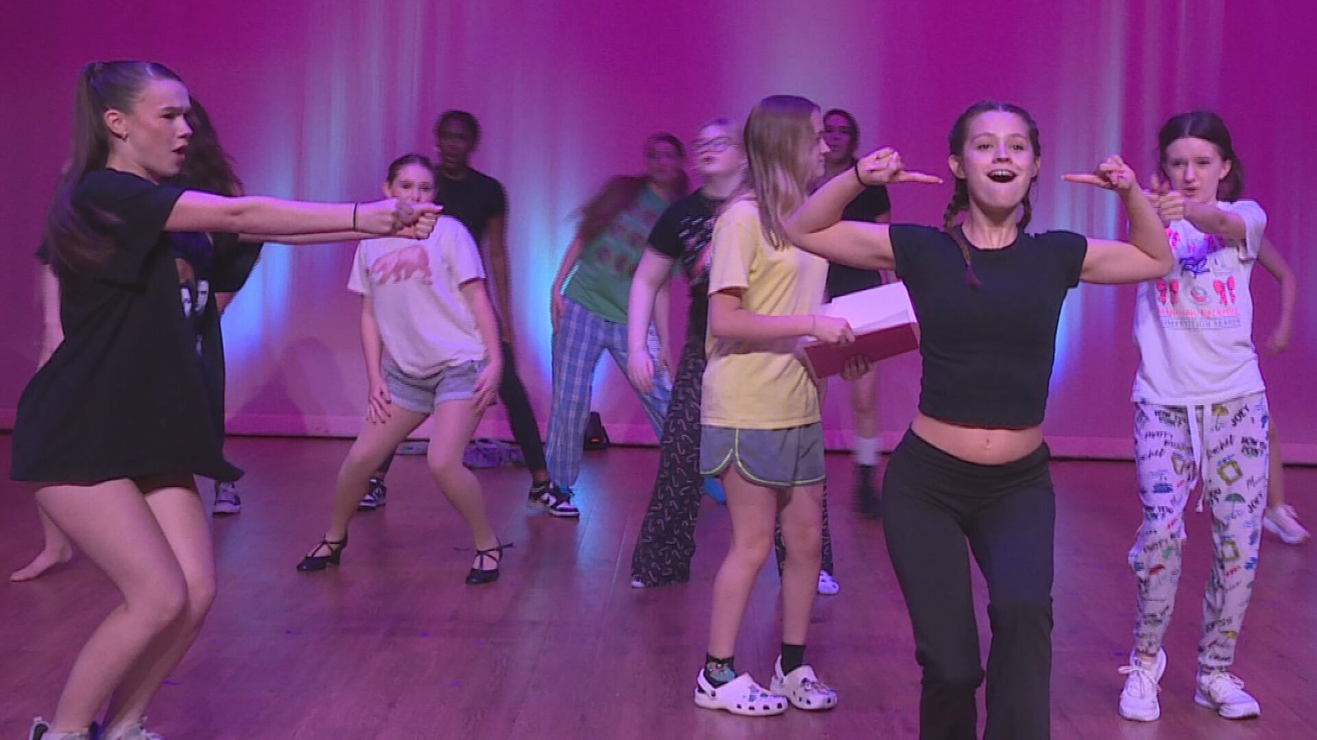 ‘We’re like a family’: Waco Children’s Theatre inspires kids and teens ...