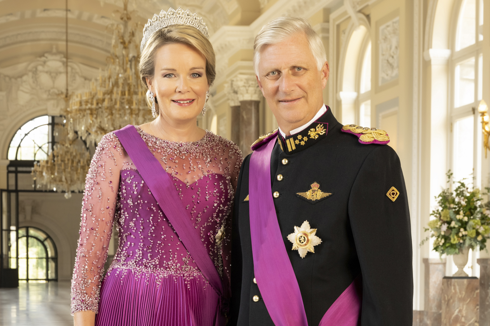 Mathilde kreeg innige kus van prins Harry