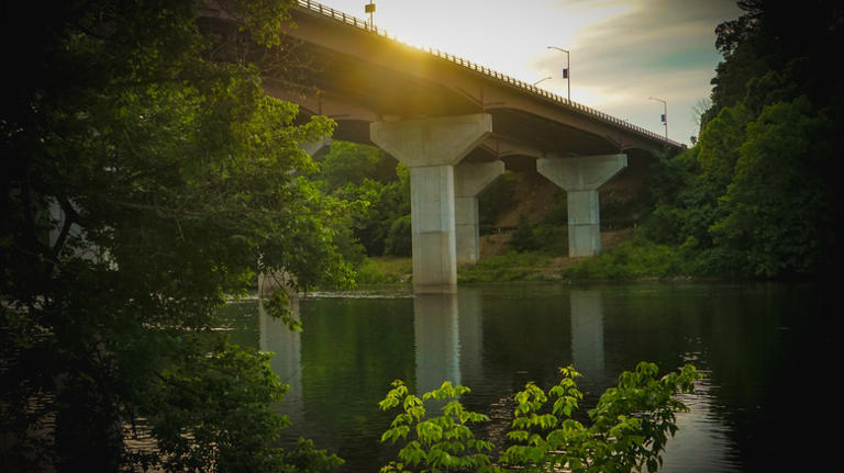 Situated In Virginia's Blue Ridge Mountains Is An Underrated College ...