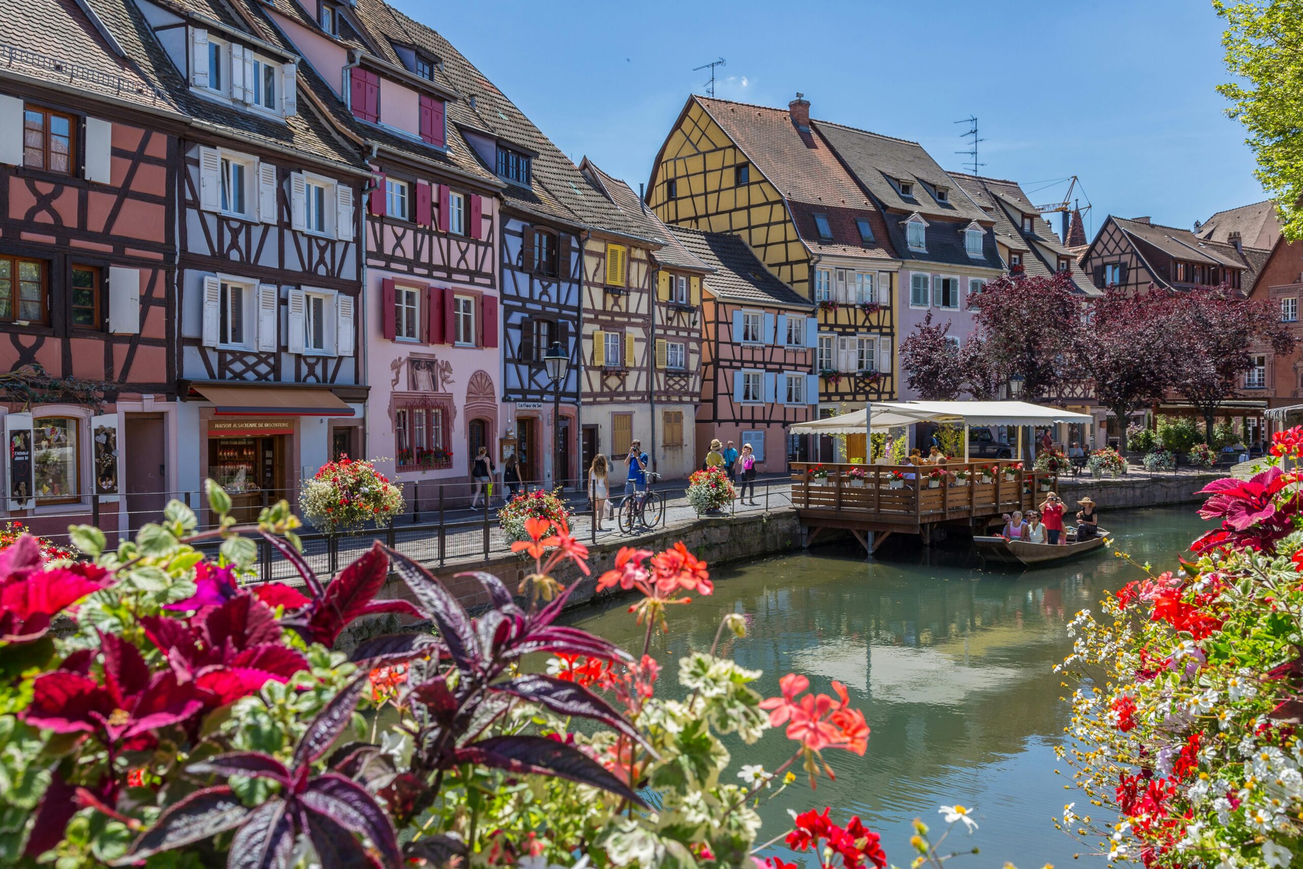 12 Hidden French Towns That Celebrate Both Charm and Character