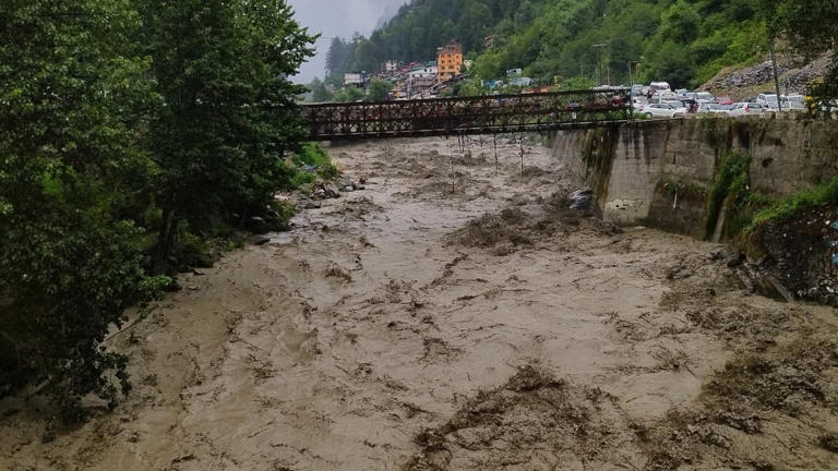 Monsoon: North India Battered By Rains, Landslides; Himachal Toll Hits 20, Red Alerts Issued ...