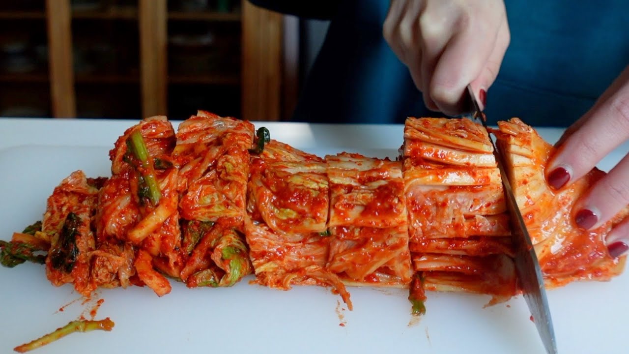 Korean Southern Style KIMCHI (ft. ASMR mukbang)