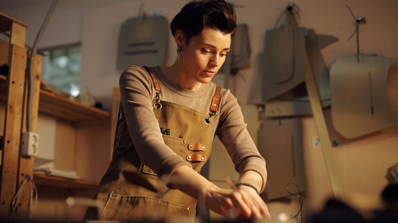 Make Customizable Wooden Wall Decor With A Simple Dollar Tree DIY