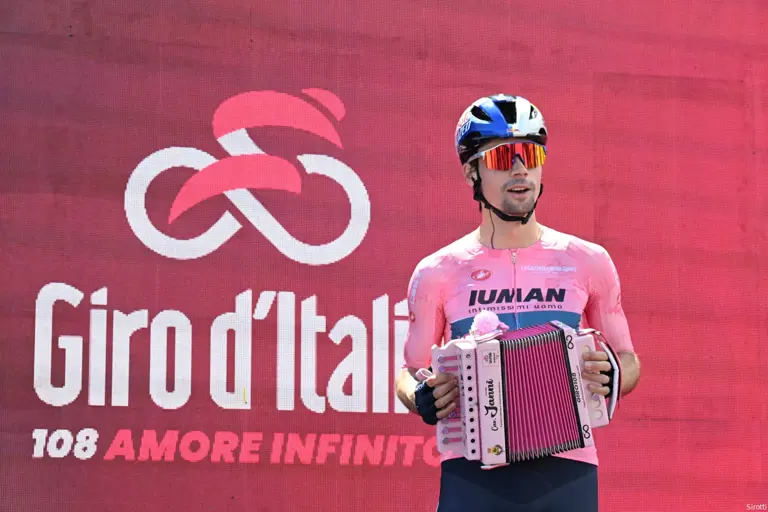 6 Snakes Found In Colorado (3 Are Venomous)