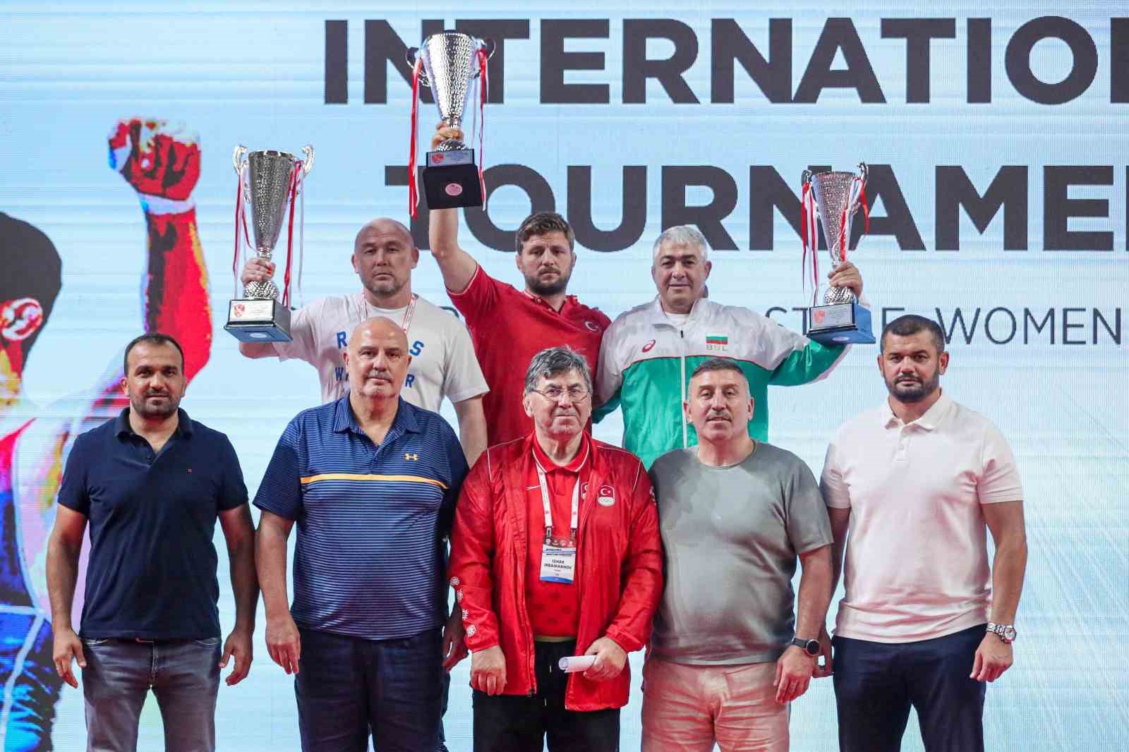 Uluslararası Yaşar Doğu, Vehbi Emre ve Hamit Kaplan Turnuvası sona erdi