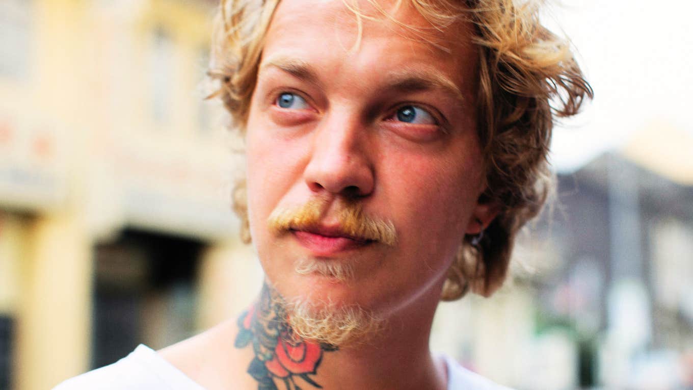 5 Things Deeply Avoidant People Do On A Regular Basis