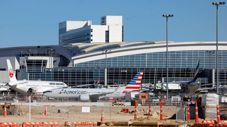 DFW airport expansion: 8 stories on new terminals and construction