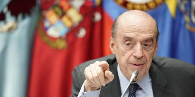 Confirman destitución e inhabilidad por 10 años al excanciller Álvaro Leyva