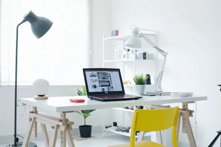 Reclaim your sanity: 9 simple home office tweaks that protect work-life ...