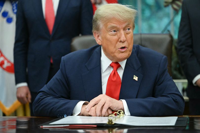 Trump 'nauseatingly' gushes over 'beautiful' African reporter and ...