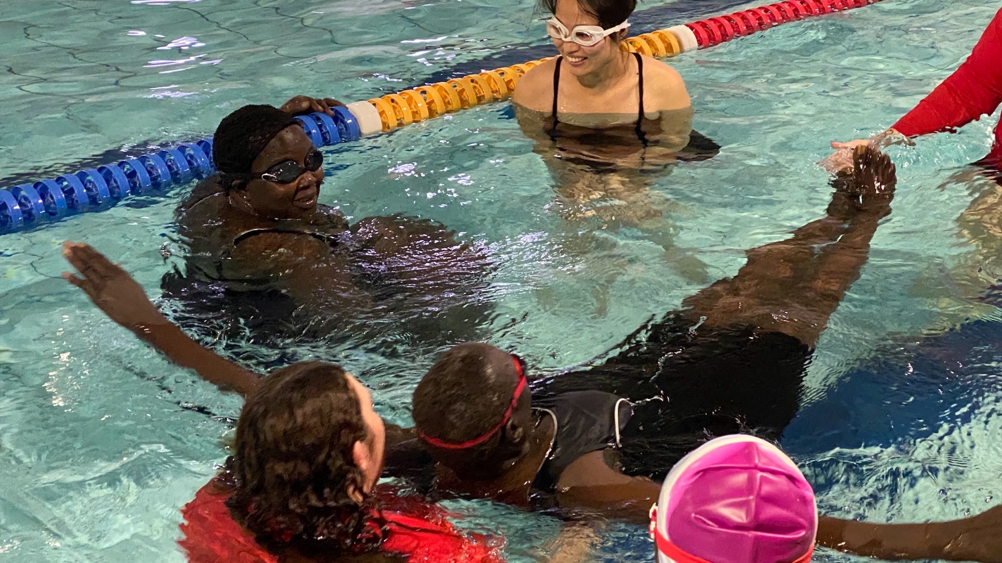 Gippsland's multicultural women take swimming lessons to tackle ...