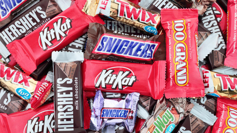 The World's Best-Selling Chocolate Bar Is An American Classic