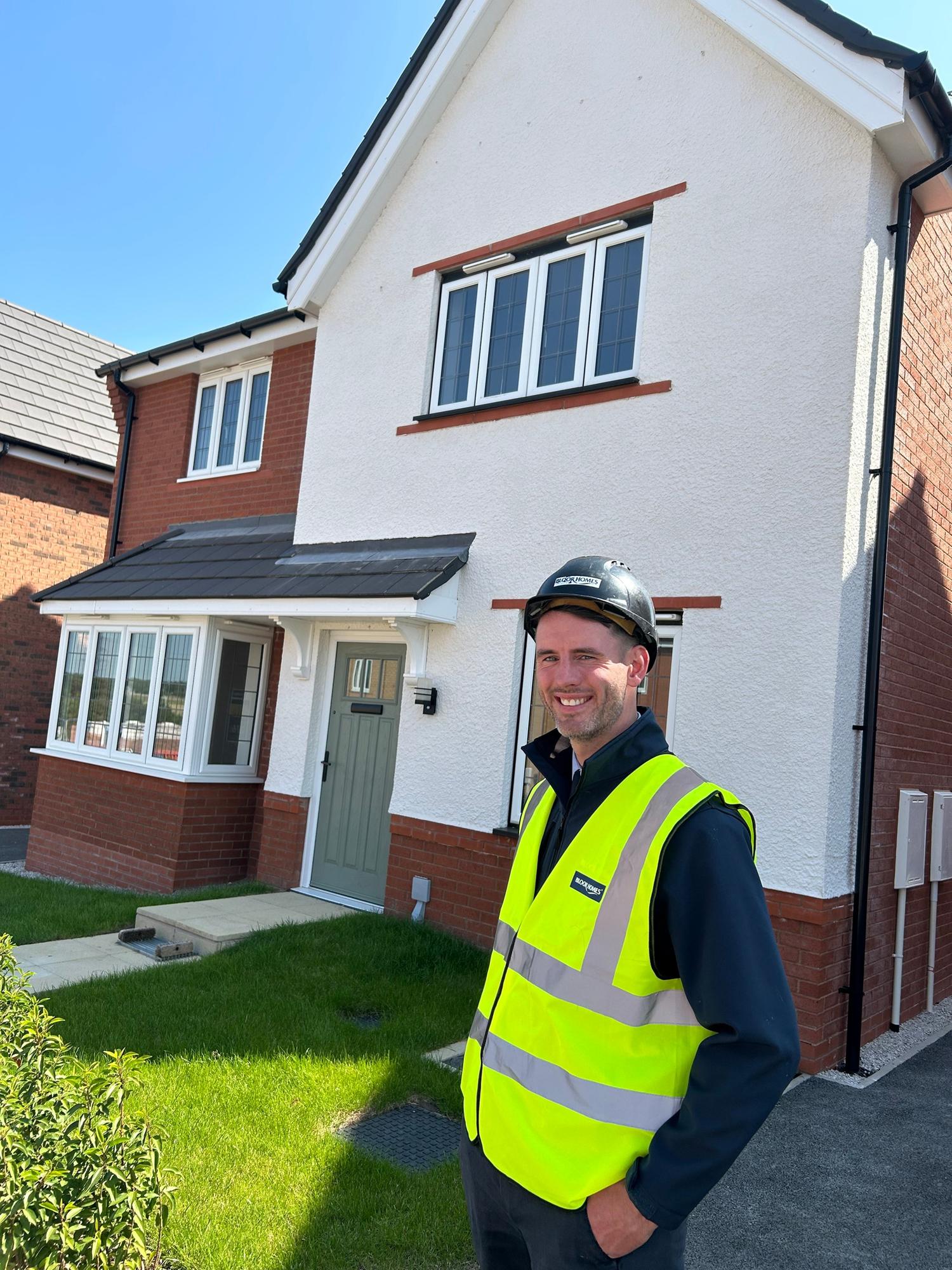 Four Bloor Homes North West site managers recognised by NHBC for ...