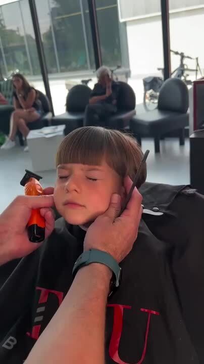 Haircut Goes Wrong as Kid Moves His Head