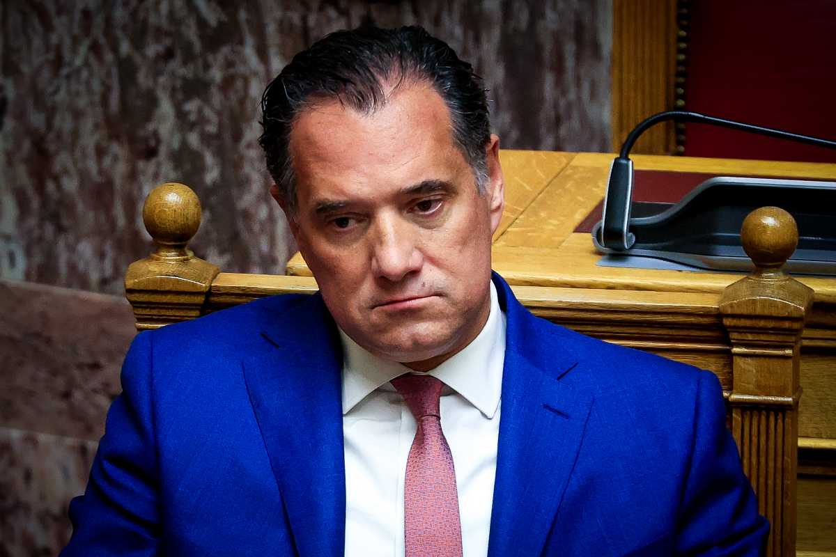 Ο Α. Γεωργιάδης στενοχωρήθηκε που η Σύρος «μπλόκαρε» το κρουαζιερόπλοιο ...