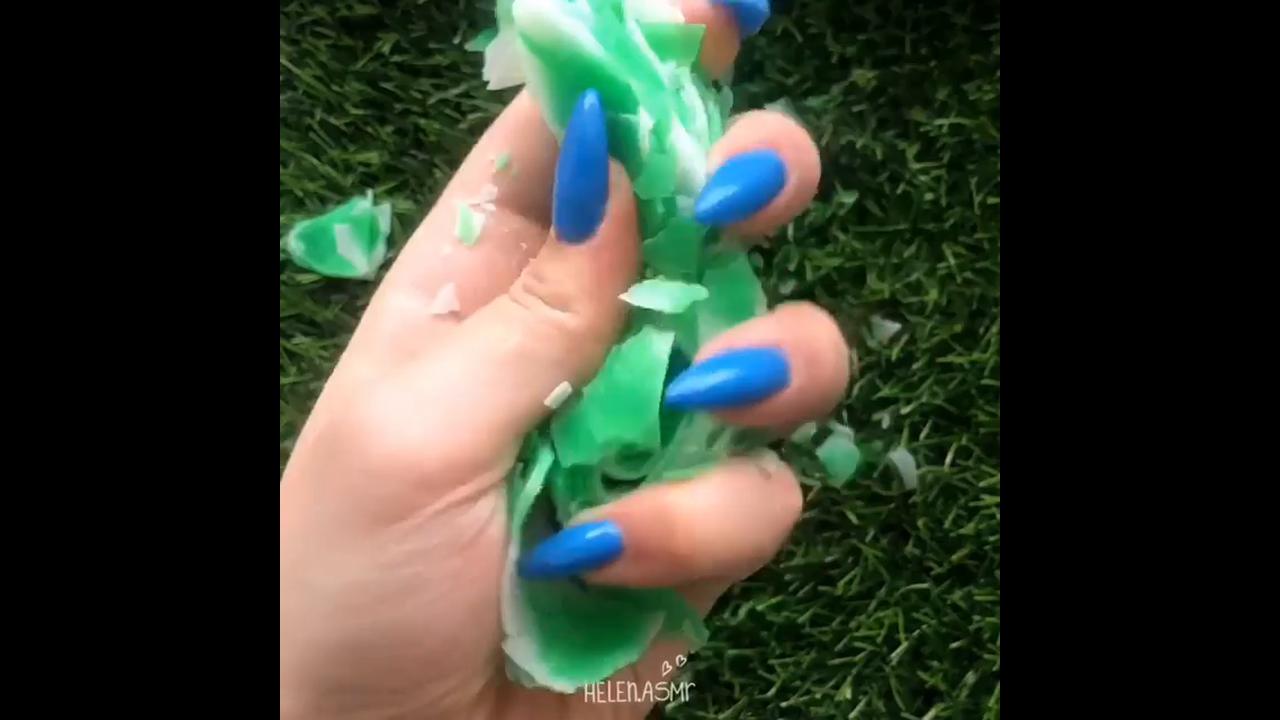 Satisfyingly Crumpling Rolled Soap Smoothly