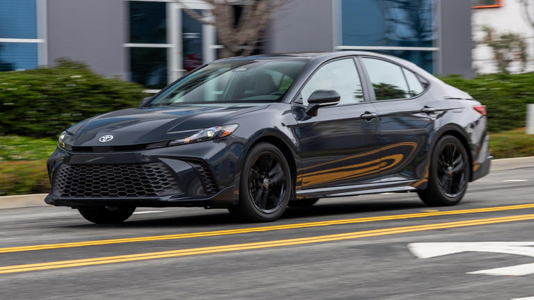 The 2025 Toyota Camry SE Sprinkles Sporty Affordability Over New All ...