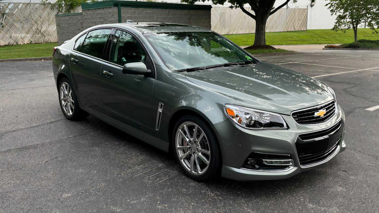 Six V8 Sleepers That Gave German Flagships a Run for Their Money
