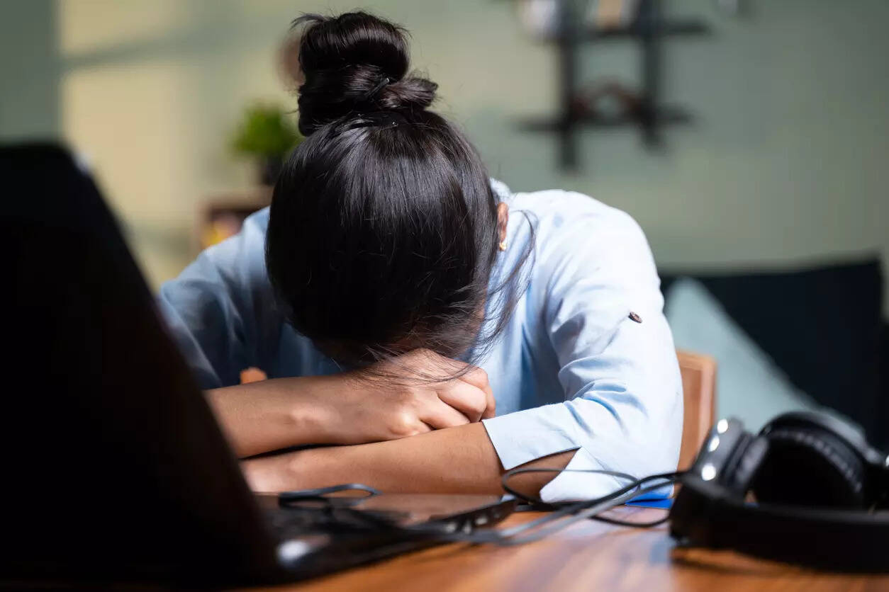 A month before a heart attack: 5 subtle signs to watch for