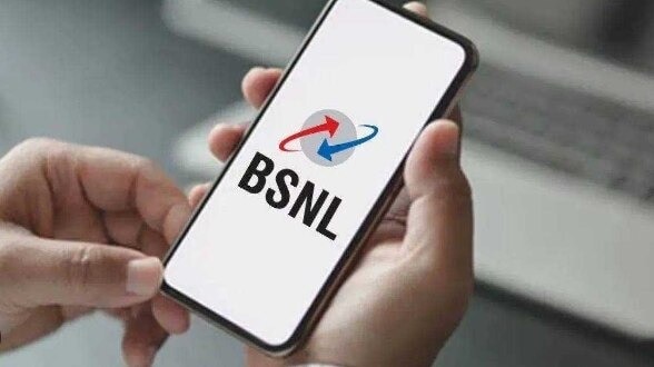 BSNL announces flash sale, offers 400GB data for Rs 400 signalling 5G launch is near