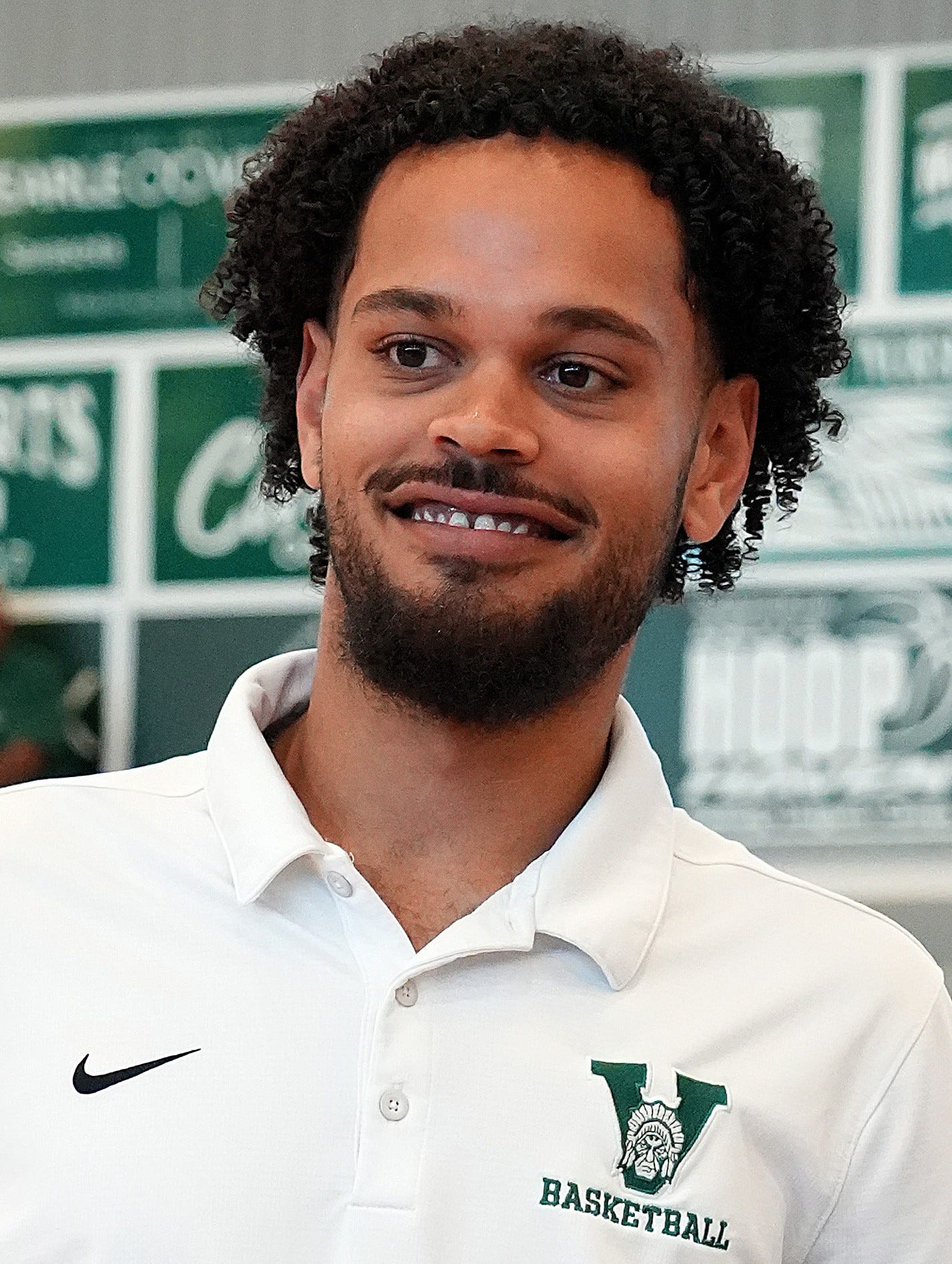 Venice High basketball coach Tyson Smiley wins Girls Coach of the Year Poll