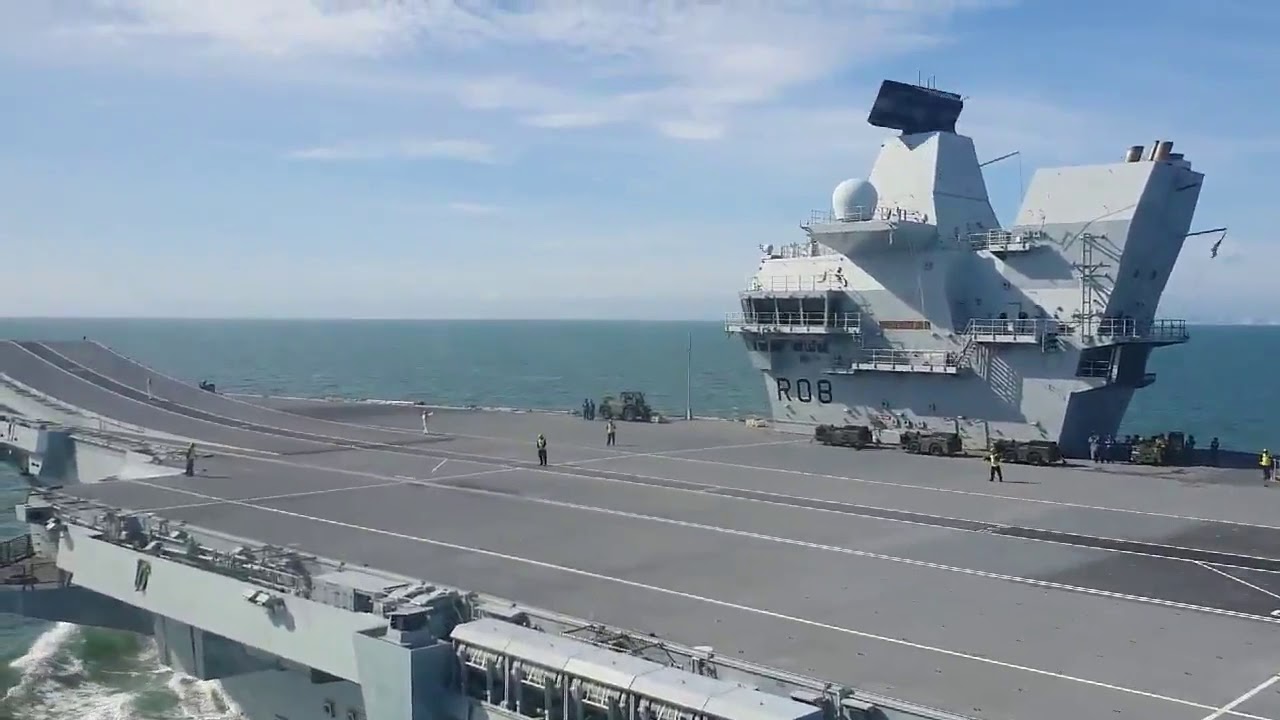 Carrier Landing on HMS Queen Elizabeth
