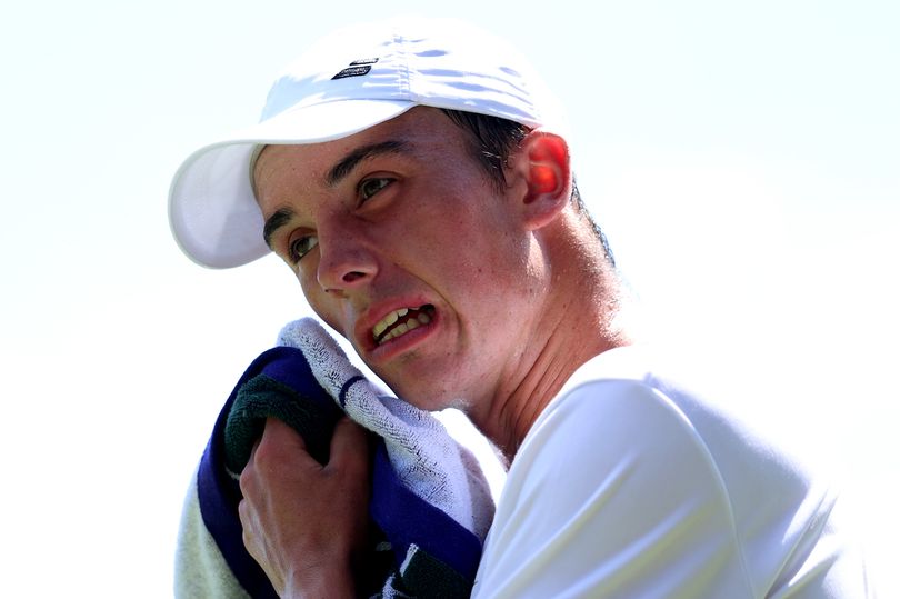 Wimbledon stars burn on hottest ever first day as 34C heat put eight UK ...