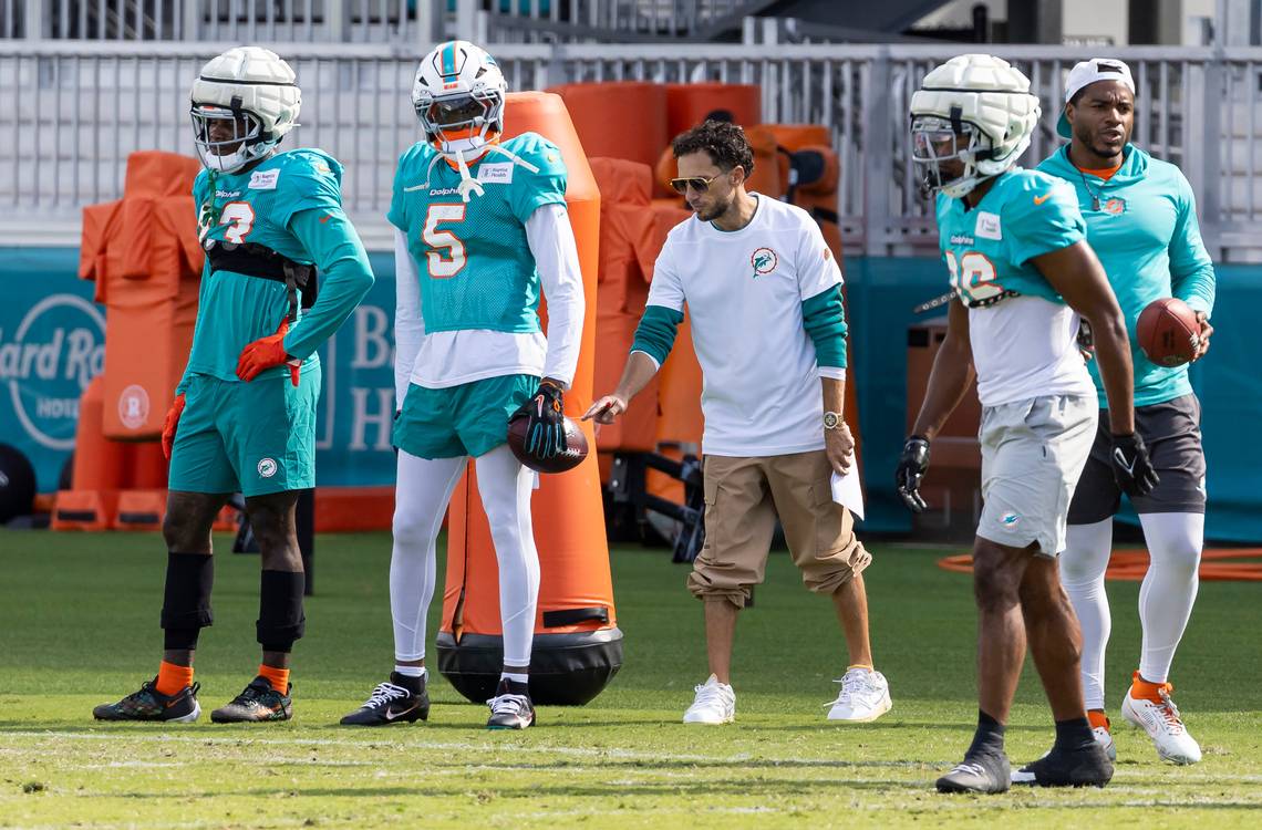 Kelly: The 10 most expensive players on the Dolphins' 2025 roster