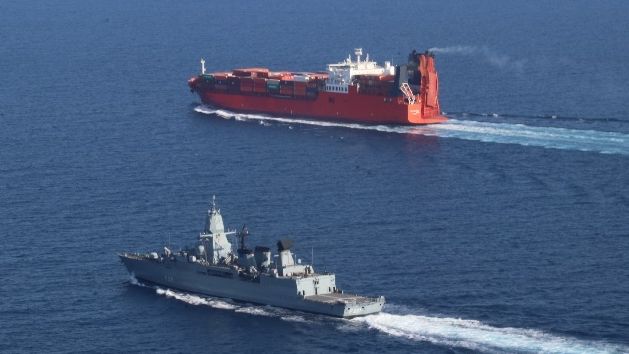 Υποβάθμιση συναγερμού για αμερικανικά πλοία στην Ερυθρά Θάλασσα από την ...