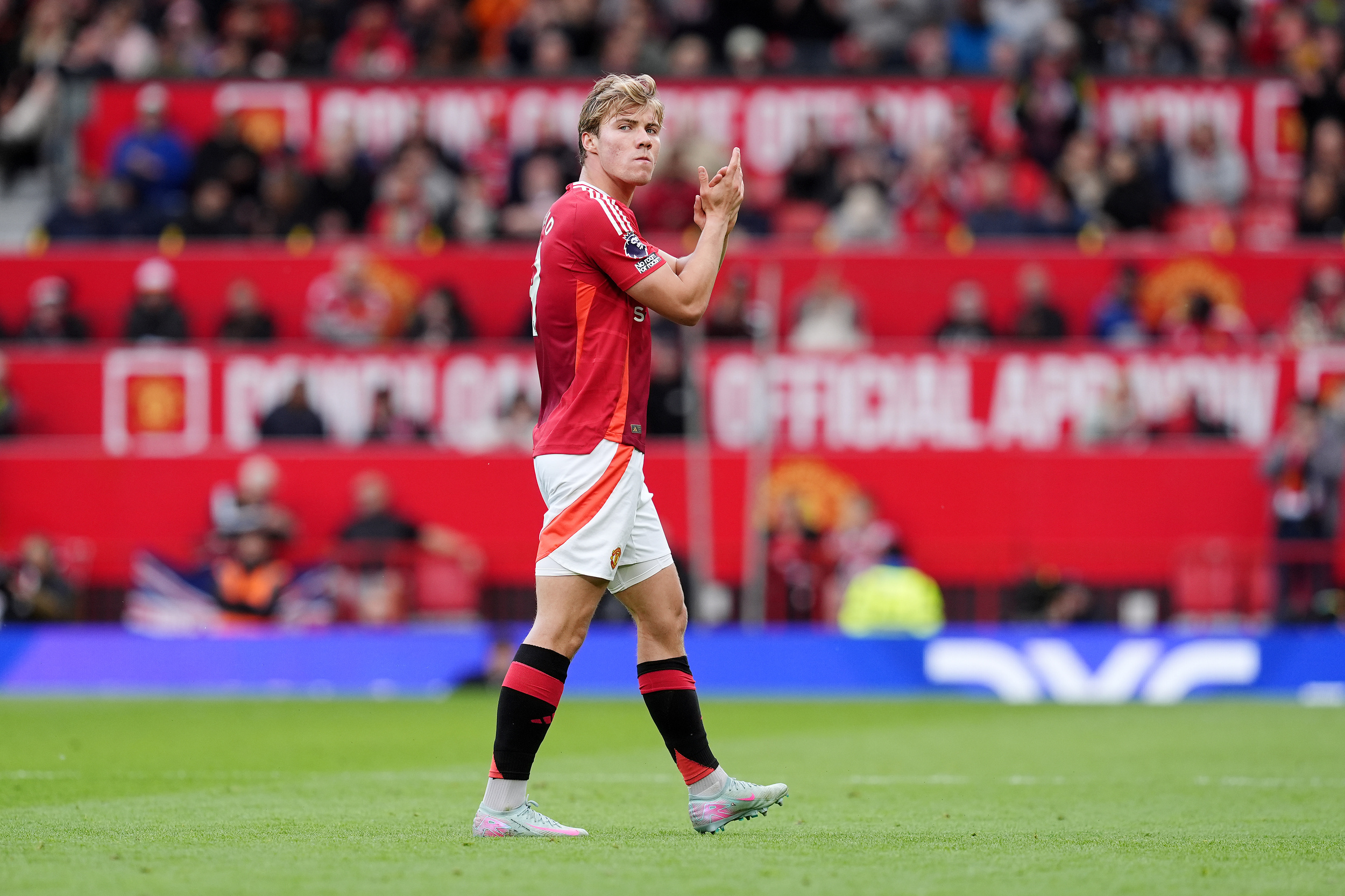 22-year-old Manchester United player’s move to Serie A club is now on ...