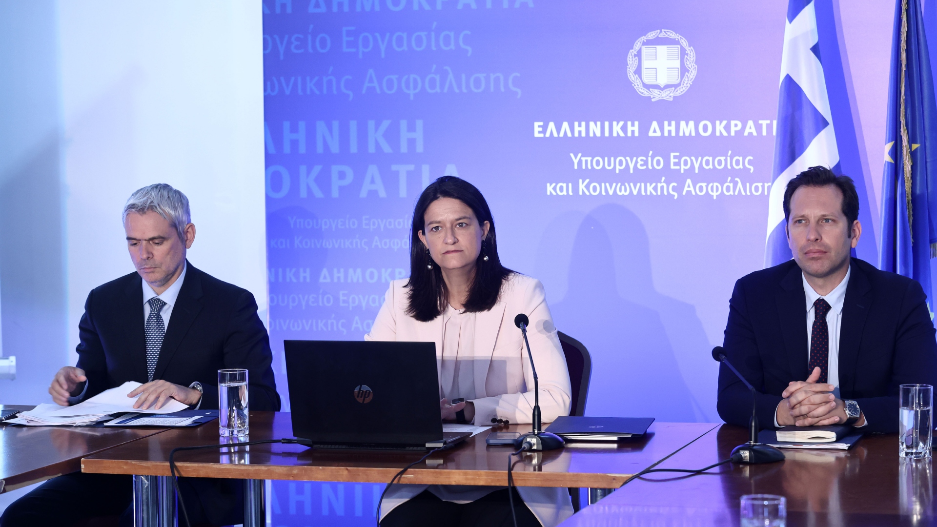 Εργασιακό νομοσχέδιο: Τι προβλέπεται για ωράριο, υπερωρίες και προσλήψεις